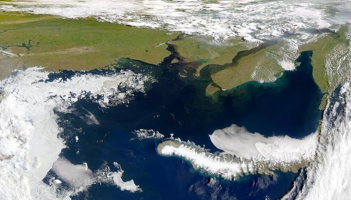 Kara Sea: Methane is leaking from permafrost offshore Siberia | Science ...