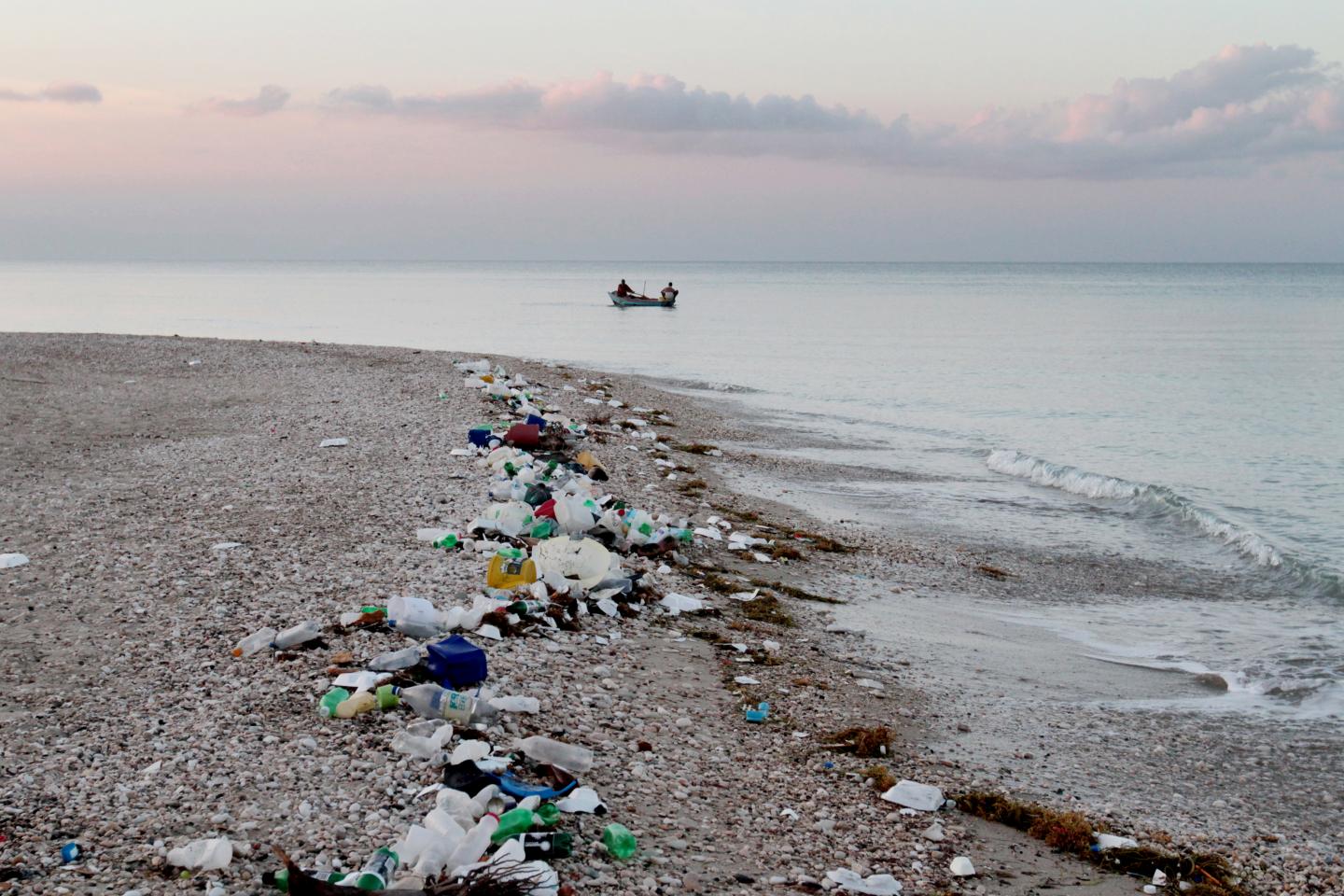How Much Plastic Debris Moves From Land To Sea? | Science 2.0